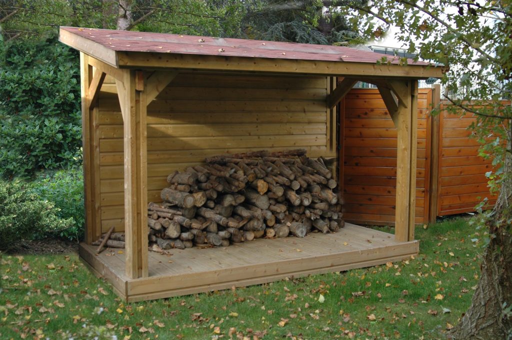 Bûcher en bois : Dordogne - Concept Colin Tickner